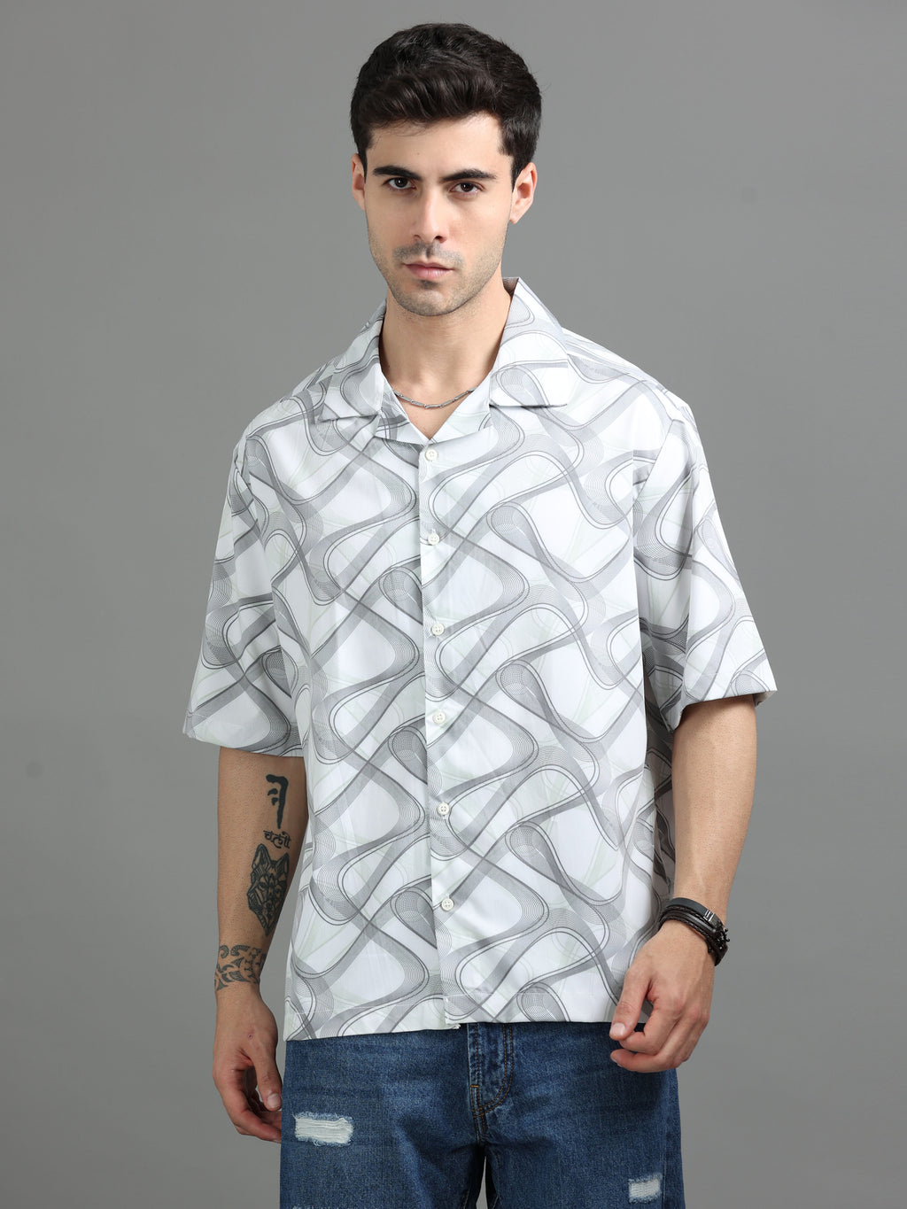 String Curves White Shirt – Sprng